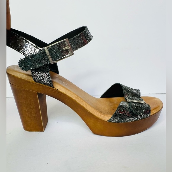 Eric Michael | Shoes | Eric Michael Silver Cracked Leather Platform ...